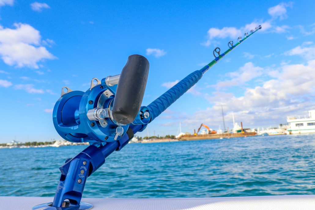 Custom Painted Mahi 6′ 60-130# Trolling Rod w/ Winthrop Rollers ...