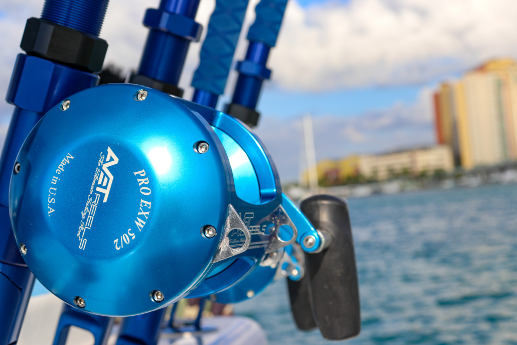 Custom Painted Mahi 6′ 60-130# Trolling Rod w/ Winthrop Rollers ...