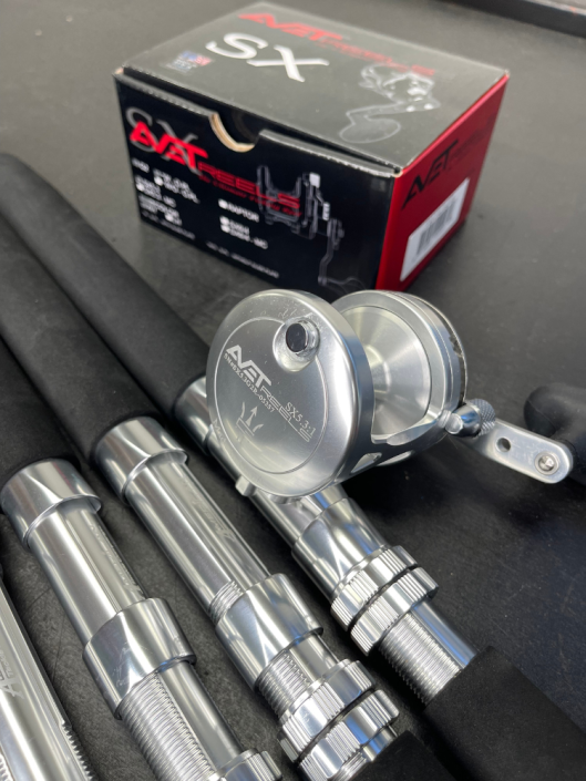 OVERSTOCK 6’6″ Blue/Silver 15-30# VJP Vertical Jig Conventional Combo ...