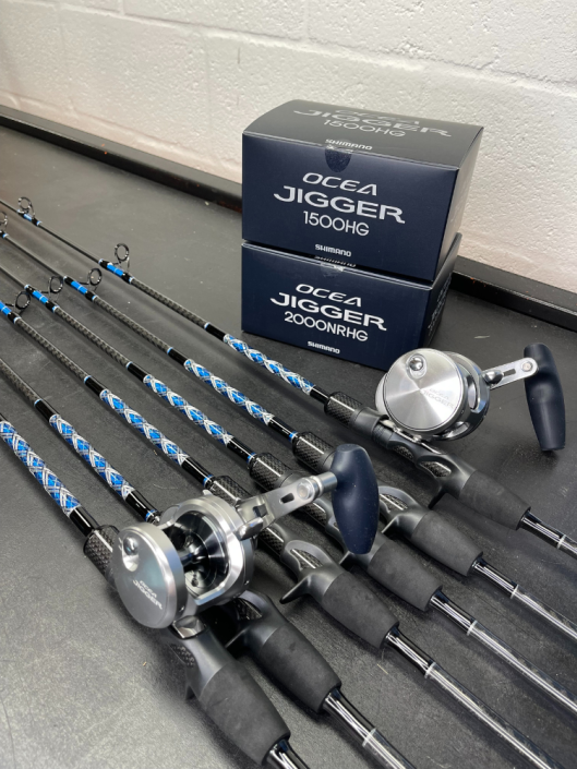 OVERSTOCK 6’6″ Blue/Silver Carbon Fiber Slow Pitch Jigging Combos ...