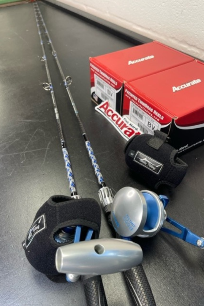 OVERSTOCK 7′ Blue/Silver Diamond Series Carbon Fiber Slow Pitch Jigging ...