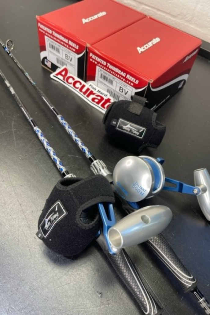 OVERSTOCK 7′ Blue/Silver Diamond Series Carbon Fiber Slow Pitch Jigging ...