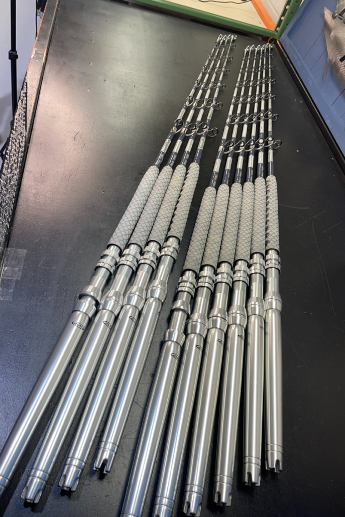 Limited Edition Hand-Painted Gray Wood Grain 6′ Stand Up Trolling Rods ...