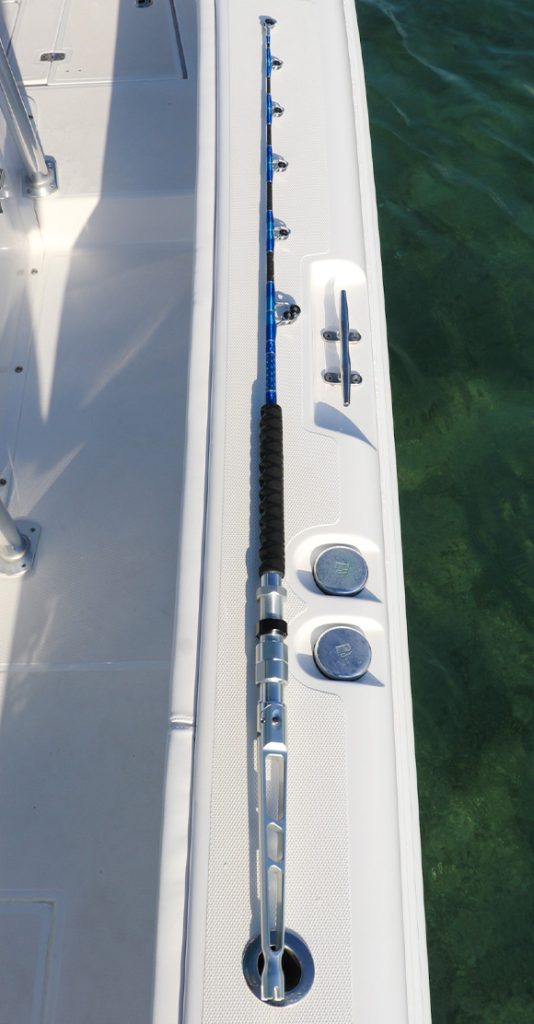 Black Magic Power 7 Full Roller - 60-130 6' | Connley Fishing